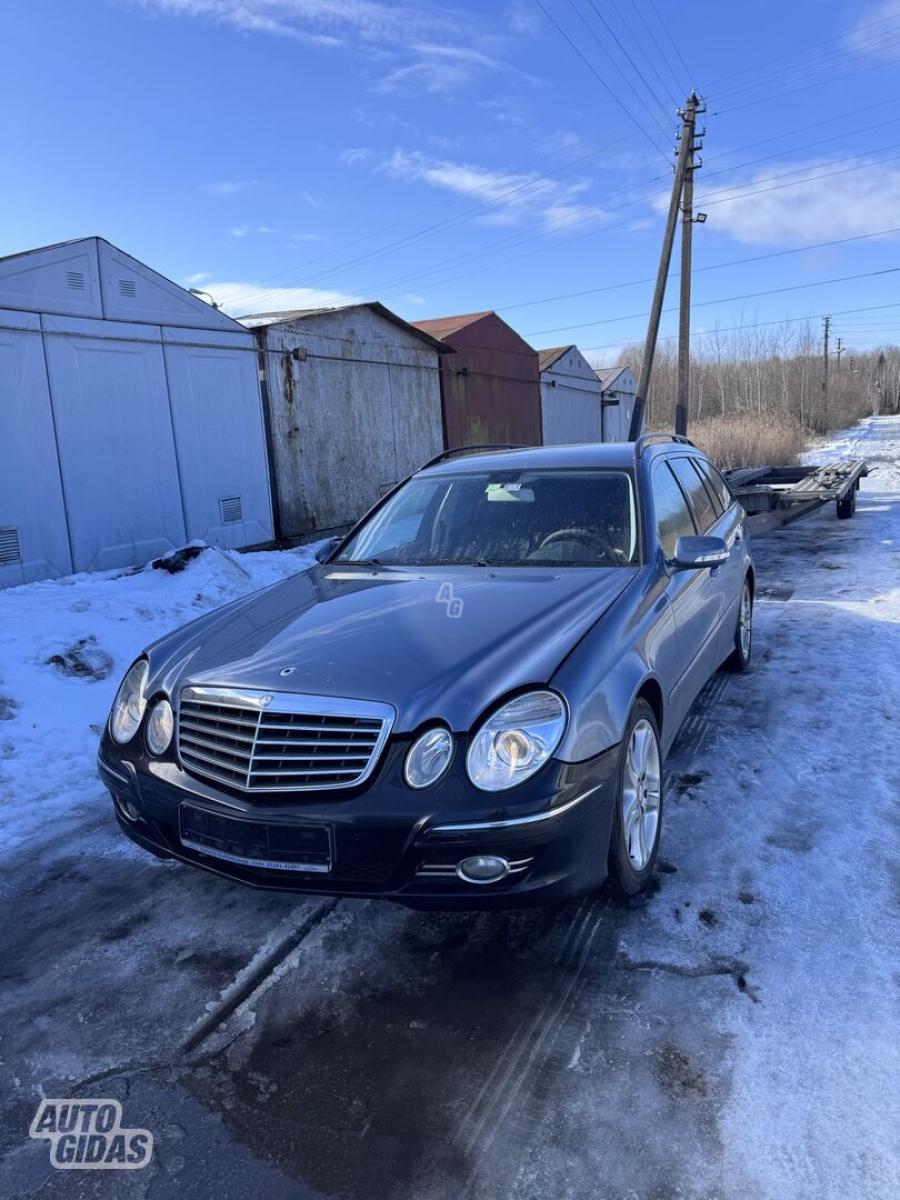 Zils Mercedes-Benz E 280 2007 Kauņa, ar dzinēja tilpumu 3.00 L un nobraukumu 560 tūkst. km par 2500 €, foto 1 vietnē AUTOMOTO.COM.LV