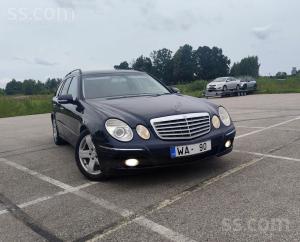 Zils Mercedes-Benz E 280 2007 Rīga, ar dzinēja tilpumu 3.00 L un nobraukumu 370 tūkst. km par 2990 €, foto  vietnē AUTOMOTO.COM.LV