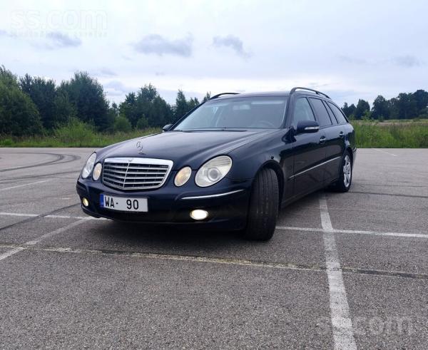 Zils Mercedes-Benz E 280 2007 Rīga, ar dzinēja tilpumu 3.00 L un nobraukumu 370 tūkst. km par 2990 €, foto 2 vietnē AUTOMOTO.COM.LV