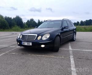 Blue Mercedes-Benz E 280 2007 in Riga, with an engine capacity of 3.00 L and mileage of 370 thousand km for 2990 €, photo 3 on AUTOMOTO.COM.LV