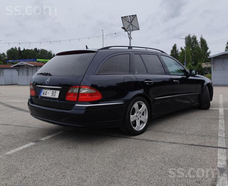 Blue Mercedes-Benz E 280 2007 in Riga, with an engine capacity of 3.00 L and mileage of 370 thousand km for 2990 €, photo 5 on AUTOMOTO.COM.LV