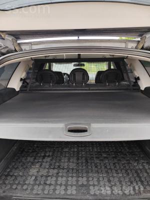 Blue Mercedes-Benz E 280 2007 in Riga, with an engine capacity of 3.00 L and mileage of 370 thousand km for 2990 €, photo 6 on AUTOMOTO.COM.LV