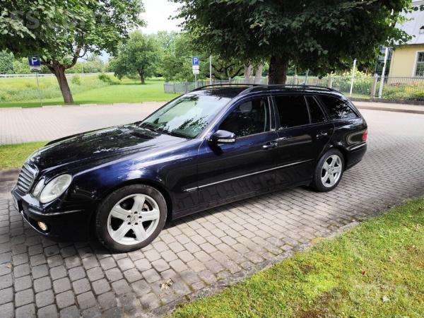 Blue Mercedes-Benz E 280 2007 in Riga, with an engine capacity of 3.00 L and mileage of 370 thousand km for 2690 €, photo 2 on AUTOMOTO.COM.LV