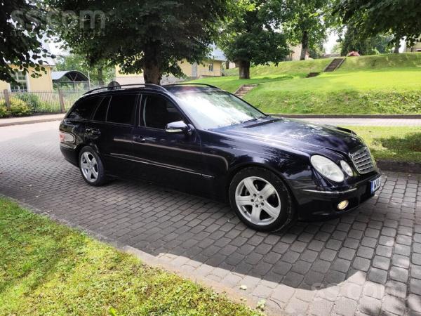 Blue Mercedes-Benz E 280 2007 in Riga, with an engine capacity of 3.00 L and mileage of 370 thousand km for 2690 €, photo 5 on AUTOMOTO.COM.LV