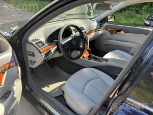 Blue Mercedes-Benz E 280 2008 in Ogre, with an engine capacity of 3.00 L and mileage of 299 thousand km for 2850 €, photo 7 on AUTOMOTO.COM.LV