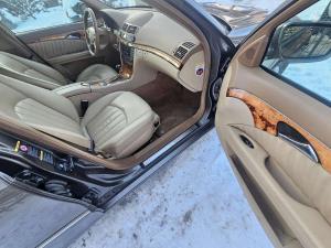 Brown Mercedes-Benz E 280 2007 in Kaunas, with an engine capacity of 2.80 L and mileage of 206 thousand km for 4350 €, photo 22 on AUTOMOTO.COM.LV