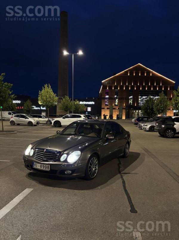 Brūns Mercedes-Benz E 280 2008 Rīga, ar dzinēja tilpumu 3.00 L un nobraukumu 262 tūkst. km par 7300 €, foto 7 vietnē AUTOMOTO.COM.LV