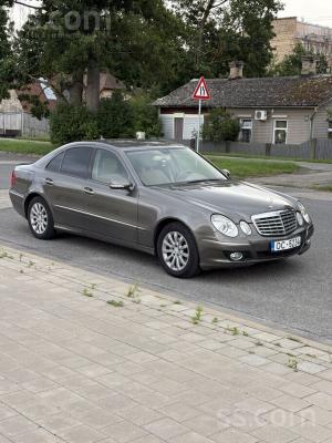 Brūns Mercedes-Benz E 280 2008 Rīga, ar dzinēja tilpumu 3.00 L un nobraukumu 292 tūkst. km par 5950 €, foto  vietnē AUTOMOTO.COM.LV