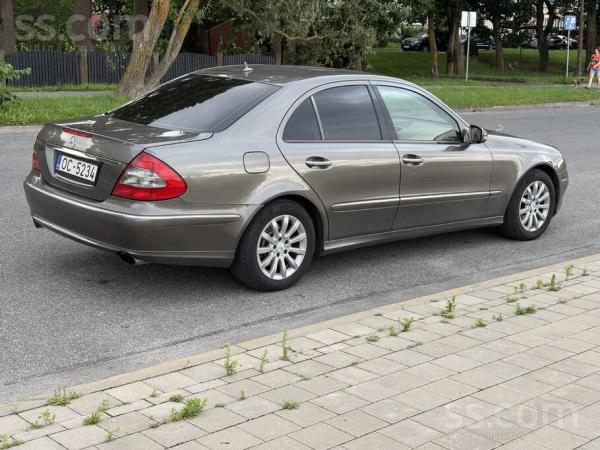 Brūns Mercedes-Benz E 280 2008 Rīga, ar dzinēja tilpumu 3.00 L un nobraukumu 292 tūkst. km par 5950 €, foto 10 vietnē AUTOMOTO.COM.LV