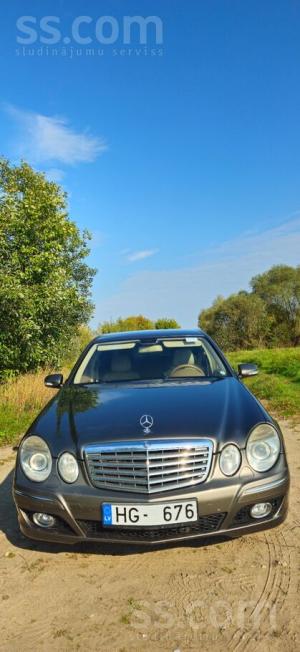 Brown Mercedes-Benz E 280 2008 in Riga, with an engine capacity of 3.00 L and mileage of 263 thousand km for 4300 €, photo  on AUTOMOTO.COM.LV
