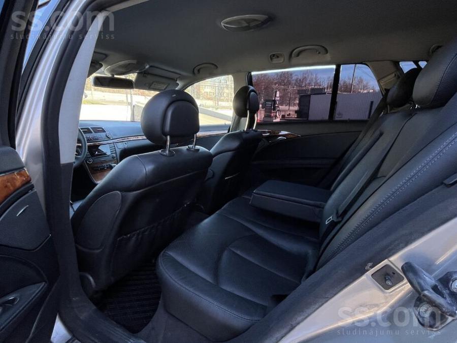 Brūns Mercedes-Benz E 280 2006 Rīga, ar dzinēja tilpumu 3.00 L un nobraukumu 0 tūkst. km par 2490 €, foto 12 vietnē AUTOMOTO.COM.LV