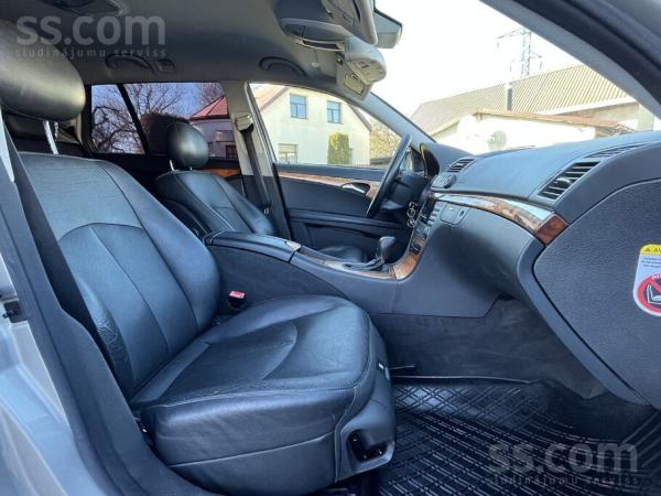 Brown Mercedes-Benz E 280 2006 in Riga, with an engine capacity of 3.00 L and mileage of 0 thousand km for 2490 €, photo 10 on AUTOMOTO.COM.LV