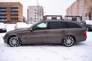 Коричневый Мерседес Е 280 2008 в Рига, объемом двигателя 3.00 л и пробегом 286 тыс. км за 5500 €, фото 7 на AUTOMOTO.COM.LV