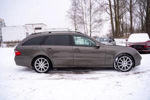 Коричневый Мерседес Е 280 2008 в Рига, объемом двигателя 3.00 л и пробегом 286 тыс. км за 5500 €, фото 23 на AUTOMOTO.COM.LV