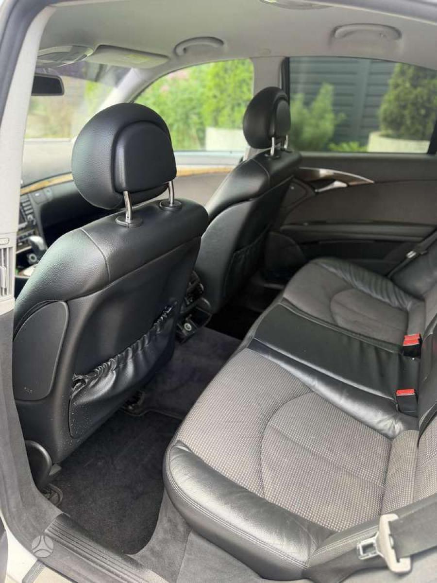 Pelēks Mercedes-Benz E 280 2004 Kauņa, ar dzinēja tilpumu 3.22 L un nobraukumu 361 tūkst. km par 2850 €, foto 19 vietnē AUTOMOTO.COM.LV