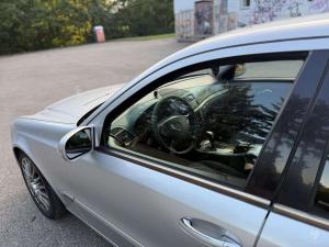 Grey Mercedes-Benz E 280 2004 in Kaunas, with an engine capacity of 3.22 L and mileage of 430 thousand km for 1300 €, photo 14 on AUTOMOTO.COM.LV