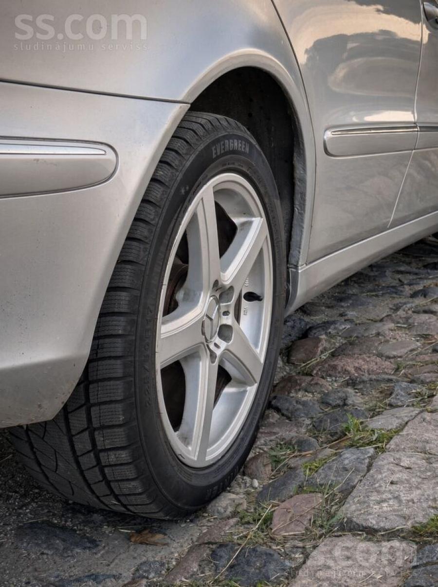 Pelēks Mercedes-Benz E 280 2004 Rīga, ar dzinēja tilpumu 3.20 L un nobraukumu 331 tūkst. km par 3990 €, foto 8 vietnē AUTOMOTO.COM.LV