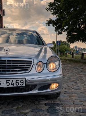 Pelēks Mercedes-Benz E 280 2004 Rīga, ar dzinēja tilpumu 3.20 L un nobraukumu 331 tūkst. km par 3990 €, foto 11 vietnē AUTOMOTO.COM.LV