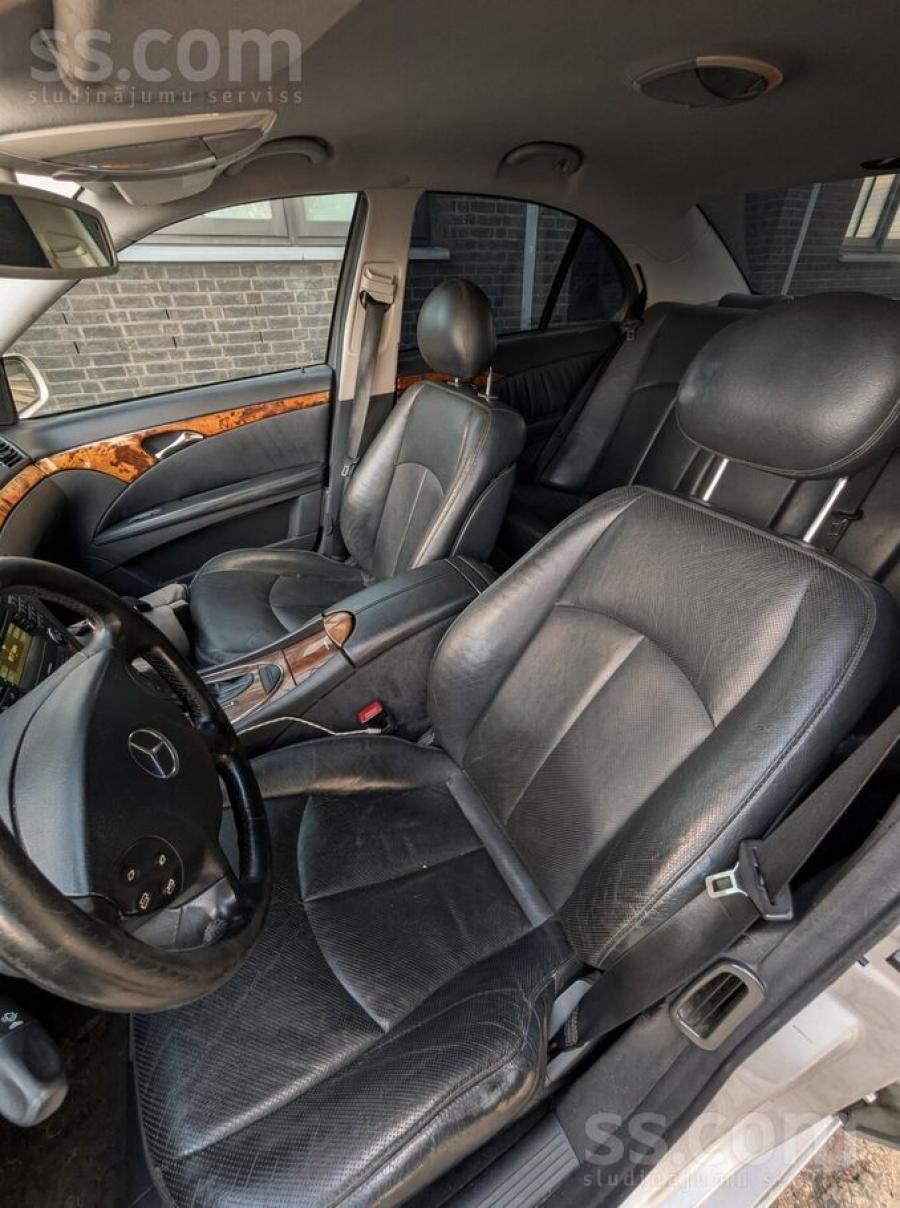 Pelēks Mercedes-Benz E 280 2004 Rīga, ar dzinēja tilpumu 3.20 L un nobraukumu 331 tūkst. km par 3990 €, foto 13 vietnē AUTOMOTO.COM.LV