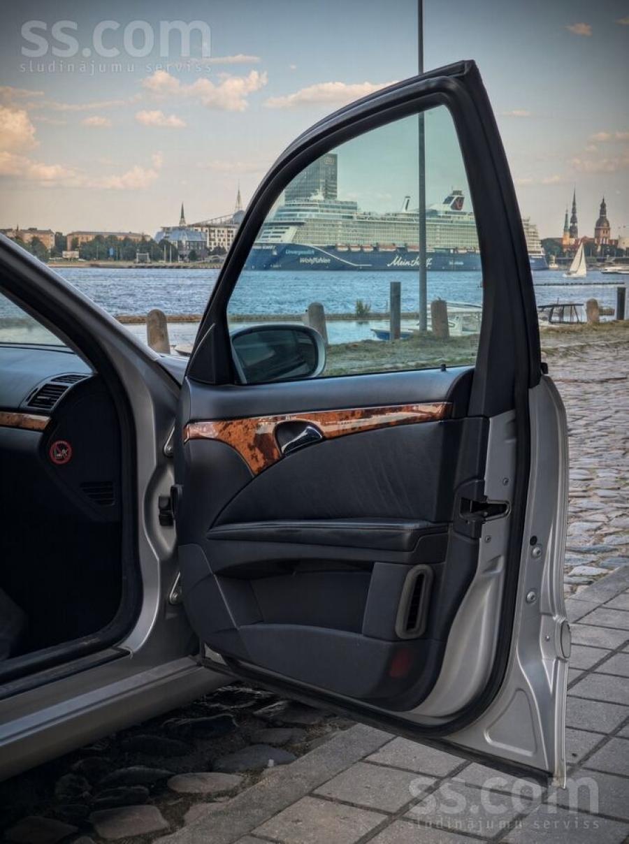 Pelēks Mercedes-Benz E 280 2004 Rīga, ar dzinēja tilpumu 3.20 L un nobraukumu 331 tūkst. km par 3990 €, foto 19 vietnē AUTOMOTO.COM.LV