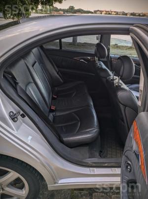 Pelēks Mercedes-Benz E 280 2004 Rīga, ar dzinēja tilpumu 3.20 L un nobraukumu 331 tūkst. km par 3990 €, foto 21 vietnē AUTOMOTO.COM.LV