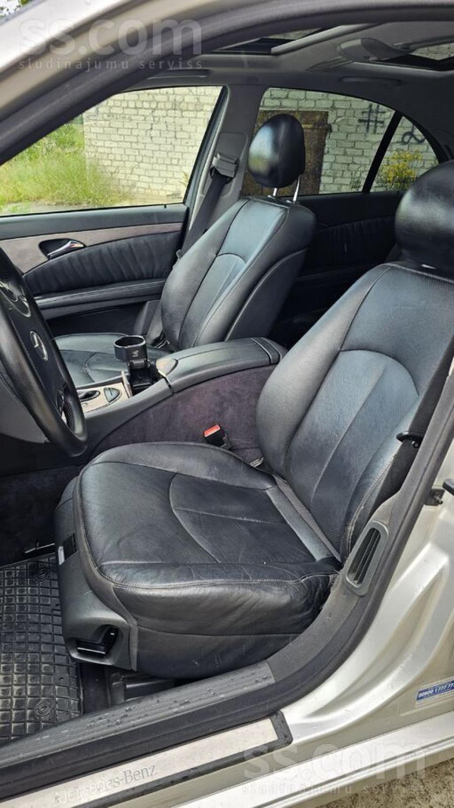 Pelēks Mercedes-Benz E 280 2005 Liepāja, ar dzinēja tilpumu 3.20 L un nobraukumu 458 tūkst. km par 4400 €, foto 12 vietnē AUTOMOTO.COM.LV