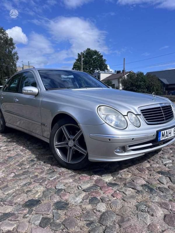 Grey Mercedes-Benz E 280 2005 in Kaunas, with an engine capacity of 3.22 L and mileage of 381 thousand km for 2800 €, photo 1 on AUTOMOTO.COM.LV