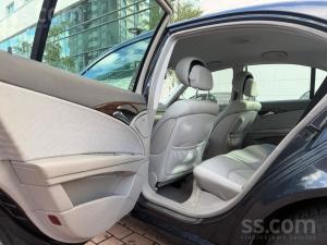 Pelēks Mercedes-Benz E 280 2005 Rīga, ar dzinēja tilpumu 3.00 L un nobraukumu 0 tūkst. km par 5900 €, foto 11 vietnē AUTOMOTO.COM.LV