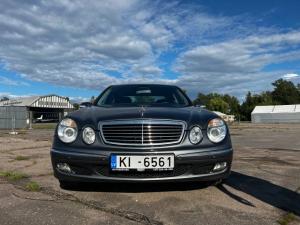 Grey Mercedes-Benz E 280 2006 in Riga, with an engine capacity of 3.00 L and mileage of 297 thousand km for 4450 €, photo 3 on AUTOMOTO.COM.LV