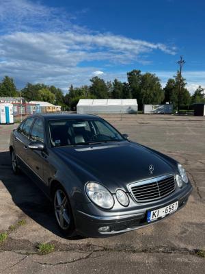Grey Mercedes-Benz E 280 2006 in Riga, with an engine capacity of 3.00 L and mileage of 297 thousand km for 4450 €, photo 4 on AUTOMOTO.COM.LV