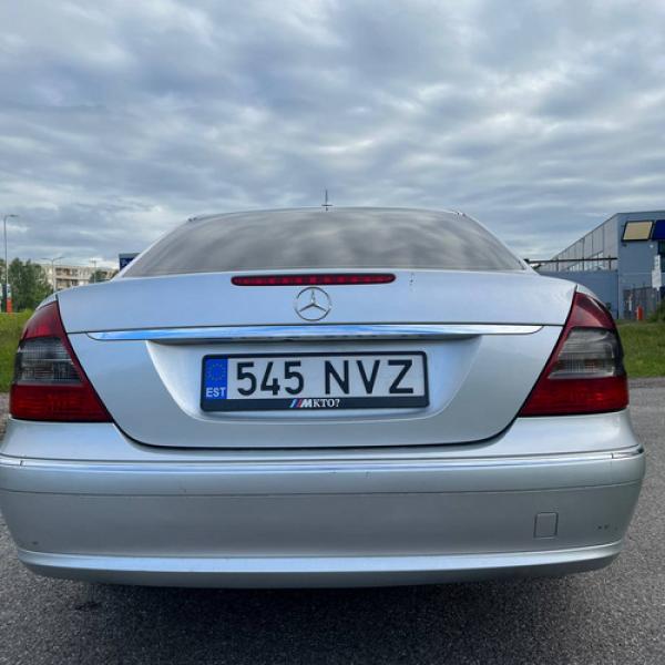 Grey Mercedes-Benz E 280 2006 in Tallinn, with an engine capacity of 3.00 L and mileage of 460 thousand km for 2000 €, photo 4 on AUTOMOTO.COM.LV