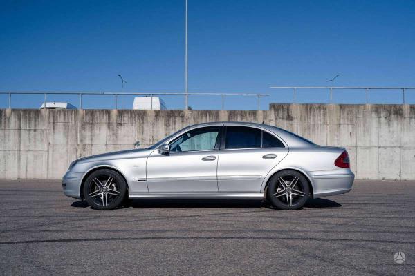 Pelēks Mercedes-Benz E 280 2006 Viļņa, ar dzinēja tilpumu 2.99 L un nobraukumu 293 tūkst. km par 4999 €, foto 6 vietnē AUTOMOTO.COM.LV