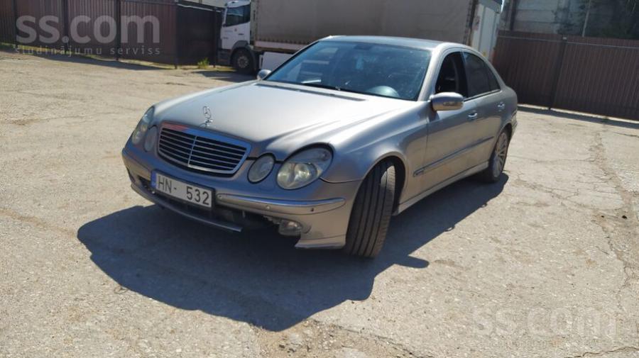 Pelēks Mercedes-Benz E 280 2006 Daugavpils, ar dzinēja tilpumu 3.20 L un nobraukumu 388 tūkst. km par 1900 €, foto 16 vietnē AUTOMOTO.COM.LV