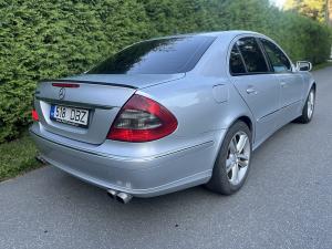 Серый Мерседес Е 280 2006 в Таллин, объемом двигателя 3.00 л и пробегом 390 тыс. км за 2490 €, фото 7 на AUTOMOTO.COM.LV