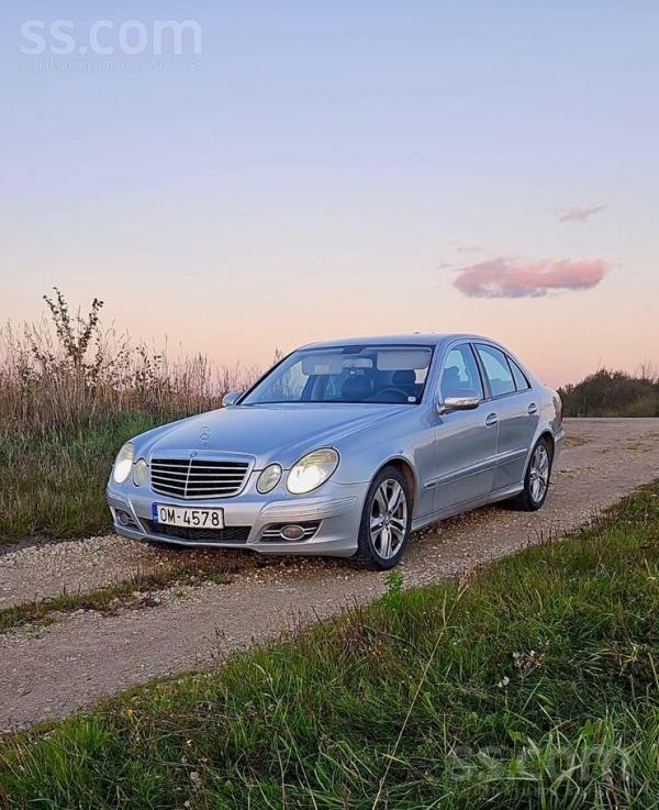 Pelēks Mercedes-Benz E 280 2006 Ludza, ar dzinēja tilpumu 3.00 L un nobraukumu 355 tūkst. km par 3500 €, foto 1 vietnē AUTOMOTO.COM.LV