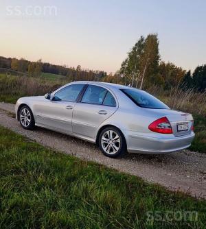 Pelēks Mercedes-Benz E 280 2006 Ludza, ar dzinēja tilpumu 3.00 L un nobraukumu 355 tūkst. km par 3500 €, foto 4 vietnē AUTOMOTO.COM.LV