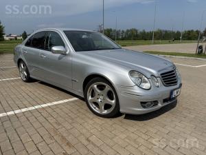 Grey Mercedes-Benz E 280 2007 in Riga, with an engine capacity of 3.00 L and mileage of 370 thousand km for 4200 €, photo 6 on AUTOMOTO.COM.LV