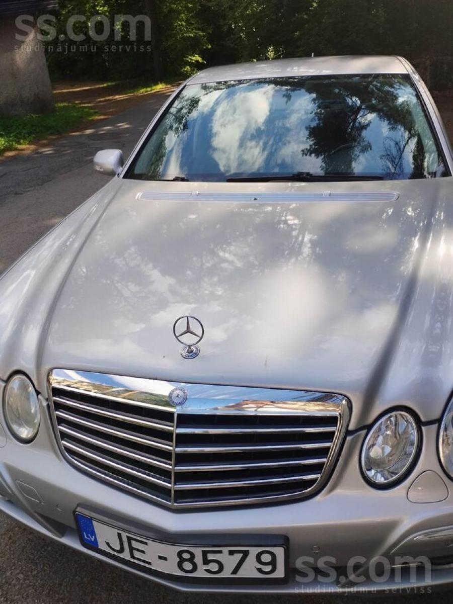 Grey Mercedes-Benz E 280 2008 in Jelgava, with an engine capacity of 3.00 L and mileage of 397 thousand km for 1300 €, photo 1 on AUTOMOTO.COM.LV