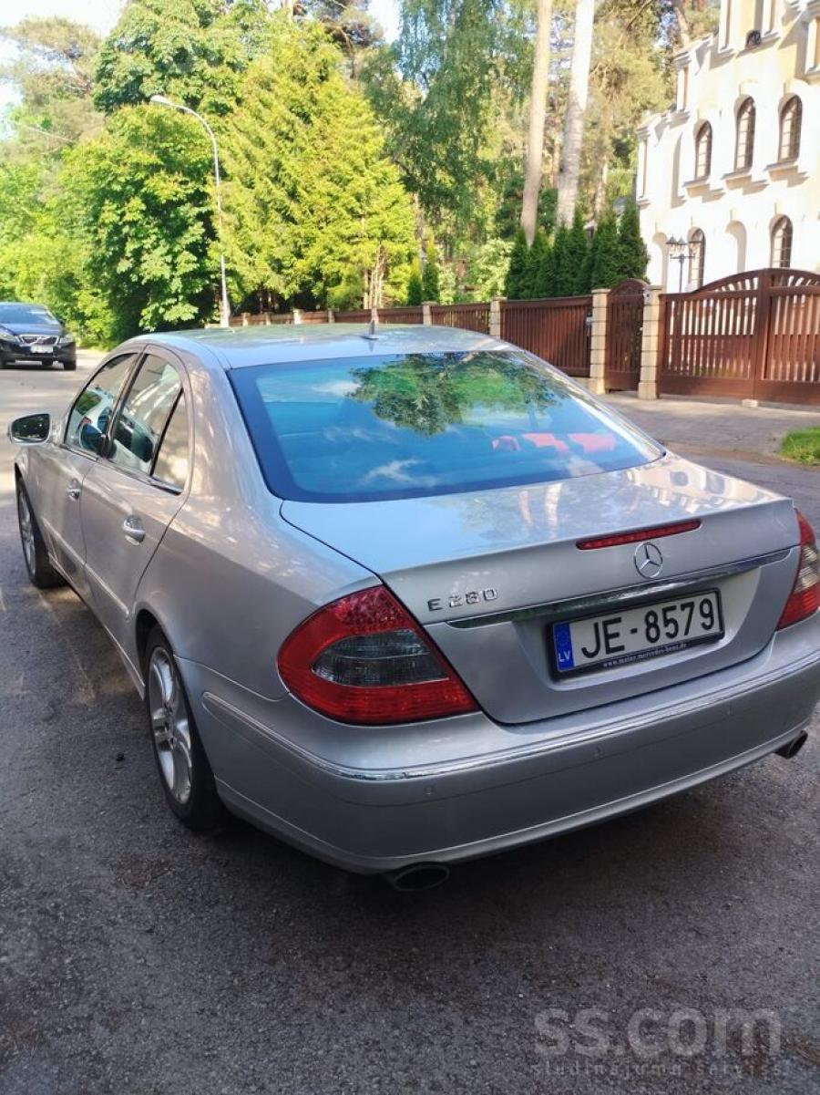 Grey Mercedes-Benz E 280 2008 in Jelgava, with an engine capacity of 3.00 L and mileage of 397 thousand km for 1300 €, photo 6 on AUTOMOTO.COM.LV