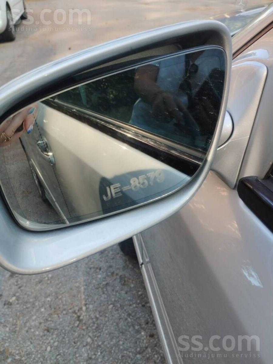 Grey Mercedes-Benz E 280 2008 in Jelgava, with an engine capacity of 3.00 L and mileage of 397 thousand km for 1300 €, photo 7 on AUTOMOTO.COM.LV