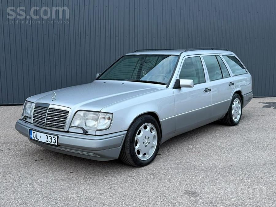 Grey Mercedes-Benz E 280 1996 in Riga, with an engine capacity of 2.80 L and mileage of 379 thousand km for 3990 €, photo 1 on AUTOMOTO.COM.LV