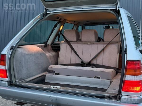 Pelēks Mercedes-Benz E 280 1996 Rīga, ar dzinēja tilpumu 2.80 L un nobraukumu 379 tūkst. km par 3990 €, foto 8 vietnē AUTOMOTO.COM.LV