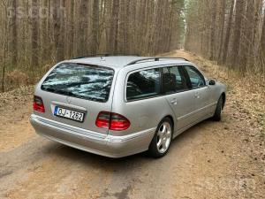 Серый Мерседес Е 280 2002 в Юрмала, объемом двигателя 2.80 л и пробегом 151 тыс. км за 6289 €, фото 3 на AUTOMOTO.COM.LV