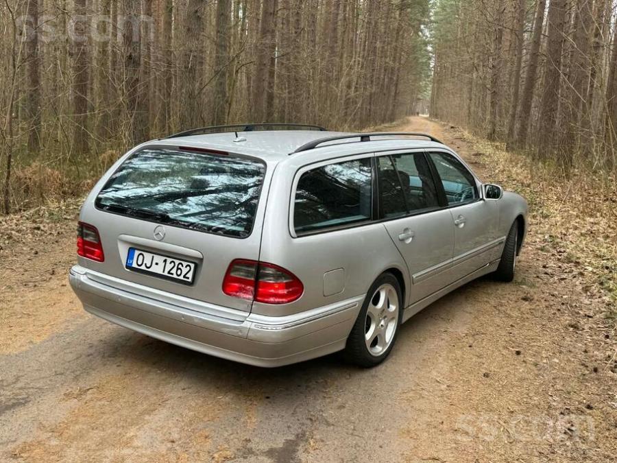 Серый Мерседес Е 280 2002 в Юрмала, объемом двигателя 2.80 л и пробегом 151 тыс. км за 6289 €, фото 3 на AUTOMOTO.COM.LV