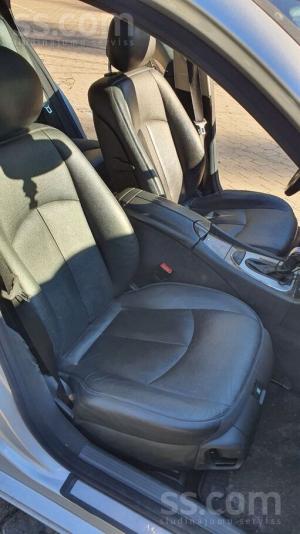 Pelēks Mercedes-Benz E 280 2004 Rīga, ar dzinēja tilpumu 3.20 L un nobraukumu 308 tūkst. km par 2500 €, foto 15 vietnē AUTOMOTO.COM.LV