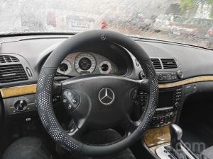 Серый Мерседес Е 280 2005 в Рига, объемом двигателя 3.20 л и пробегом 750 тыс. км за 2200 €, фото 3 на AUTOMOTO.COM.LV