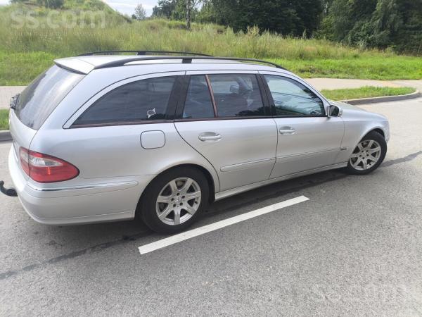 Pelēks Mercedes-Benz E 280 2005 Rīga, ar dzinēja tilpumu 3.00 L un nobraukumu 365 tūkst. km par 3100 €, foto 5 vietnē AUTOMOTO.COM.LV