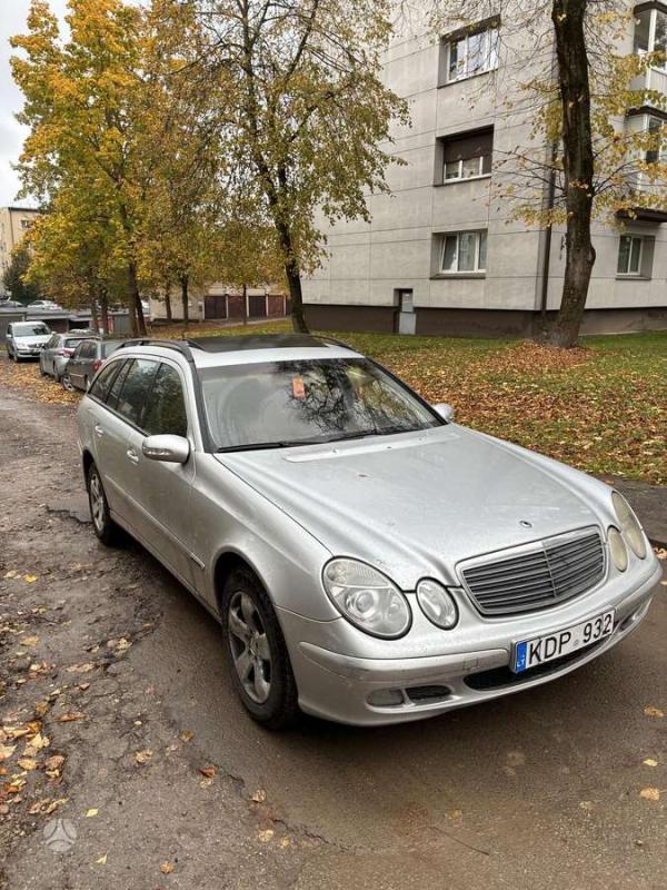 Pelēks Mercedes-Benz E 280 2005 Kauņa, ar dzinēja tilpumu 3.22 L un nobraukumu 485 tūkst. km par 1299 €, foto 4 vietnē AUTOMOTO.COM.LV