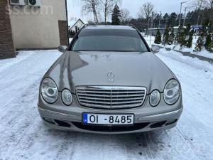 Pelēks Mercedes-Benz E 280 2006 Rīga, ar dzinēja tilpumu 3.00 L un nobraukumu 0 tūkst. km par 3990 €, foto 3 vietnē AUTOMOTO.COM.LV