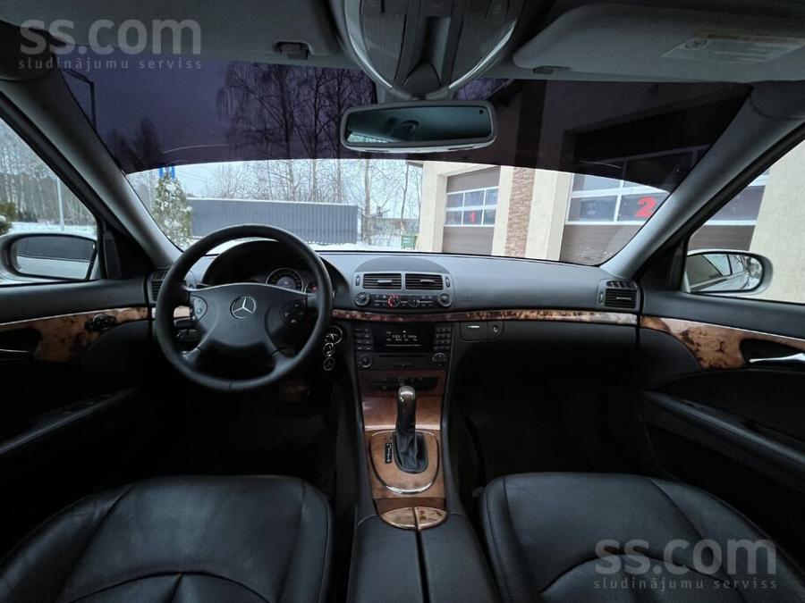 Pelēks Mercedes-Benz E 280 2006 Rīga, ar dzinēja tilpumu 3.00 L un nobraukumu 0 tūkst. km par 3990 €, foto 8 vietnē AUTOMOTO.COM.LV